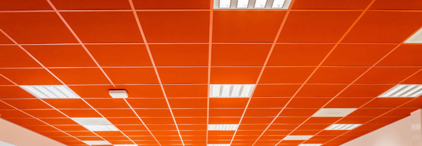 Eurocoustic: Soluções de tetos acústicos de alto desempenho